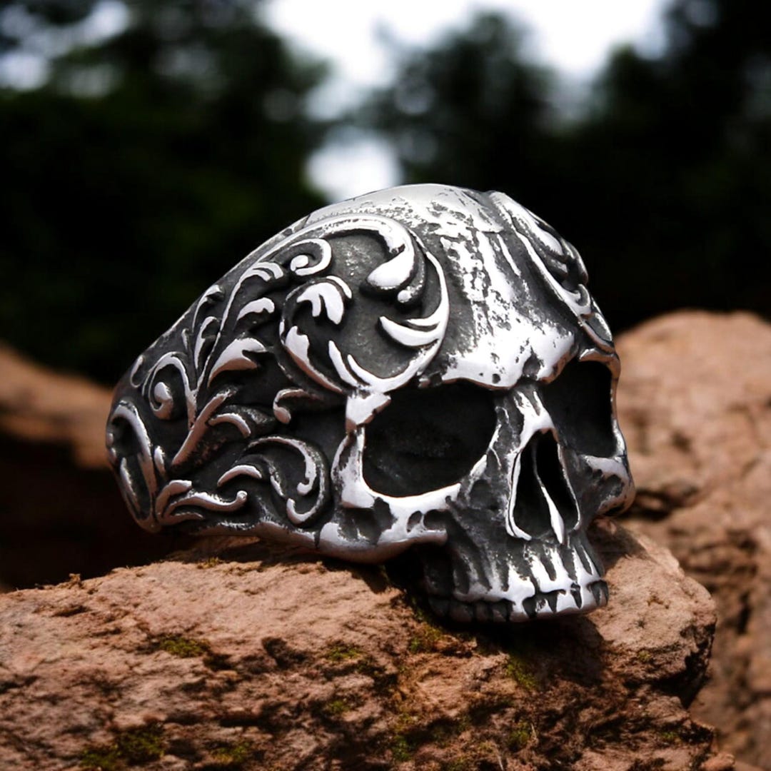 Half Skull Ring Gothic Stainless Steel Celtic Ring Dark Souls Fantasy ...