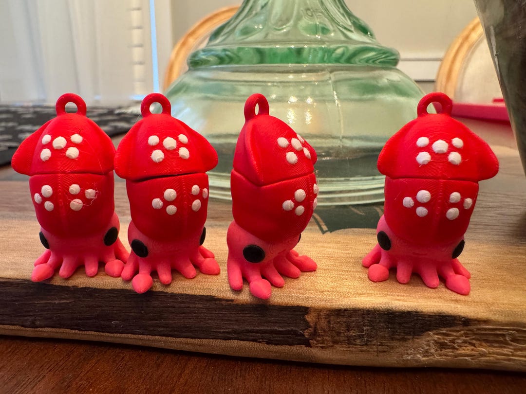 Squid Fidget Toy | Desk Decor | Office Stress Relief - Etsy