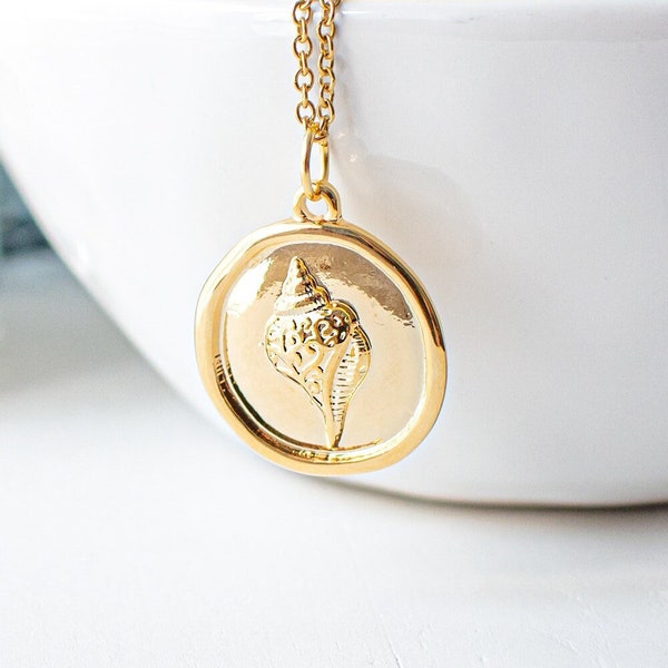 Seashell Pendant - Etsy