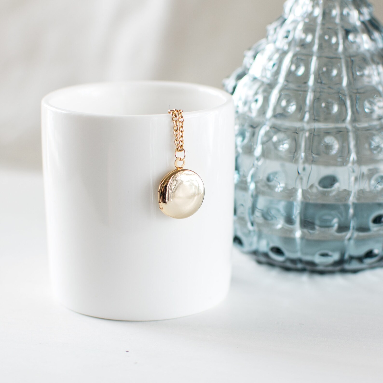 Small Round Locket Necklace Simple Circle Locket Minimalist | Etsy