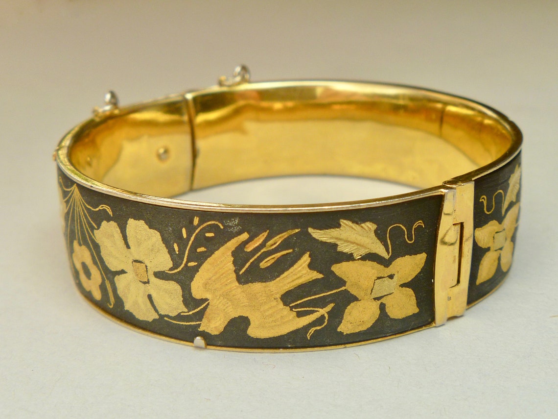 Spanish Damask Bracelet - Etsy