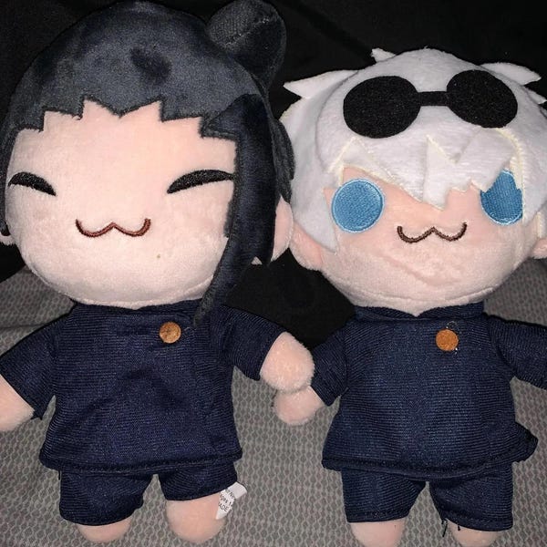 Jujutsu Kaisen Plushie Gojo - Etsy