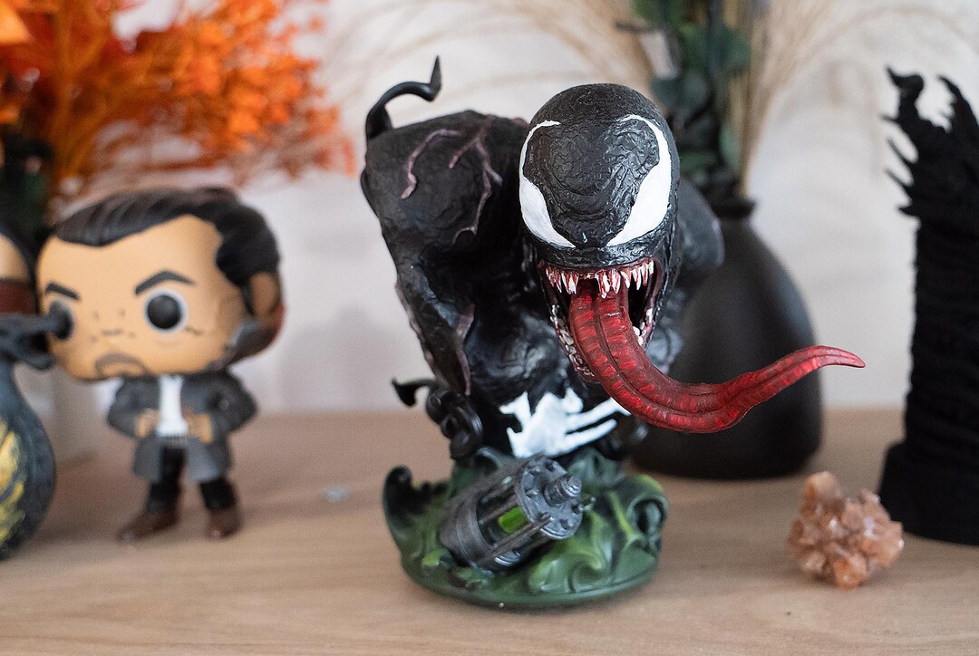 Hand-painted 3D Resin Bust – Venom (marvel) – 12-20cm - Etsy