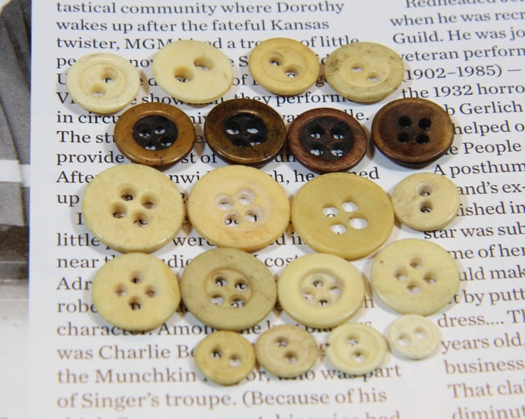 Antique Bone Buttons 20 Two and Four Hole Bone Buttons 1800's Antique ...