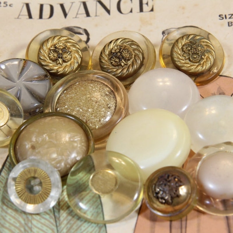 Clear Lucite Buttons - Etsy
