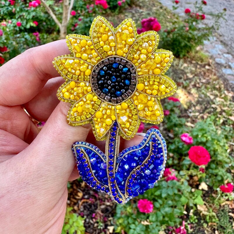 Sunflower Brooch - Etsy