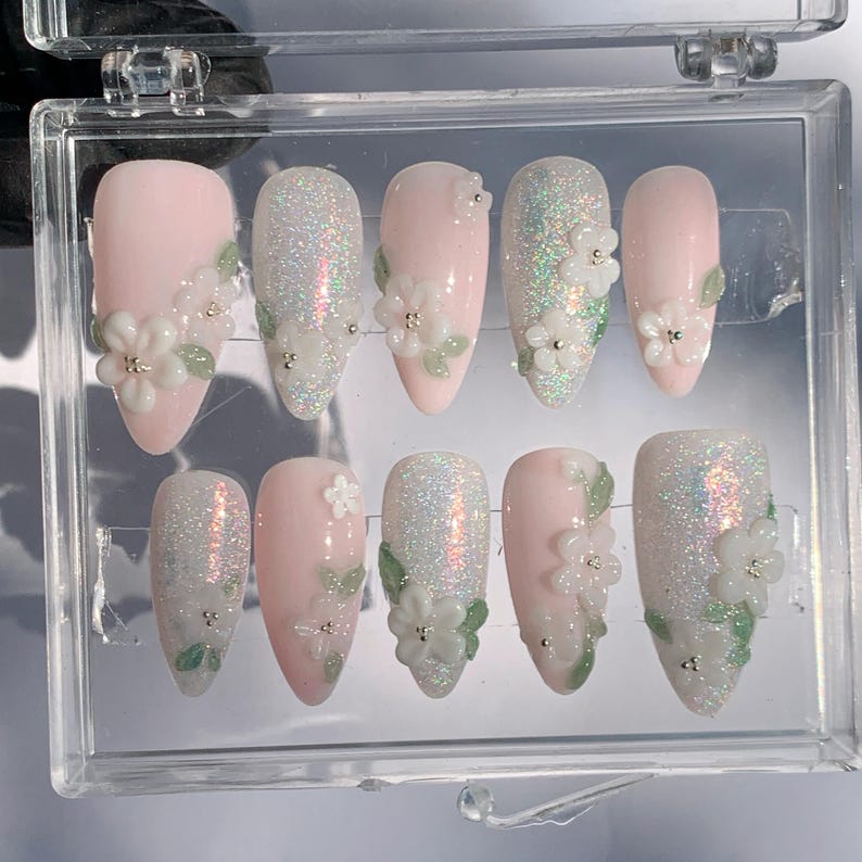 White Floral Press on Nails, Pink Glitter Almond Nails, 3D Daisy Flower ...