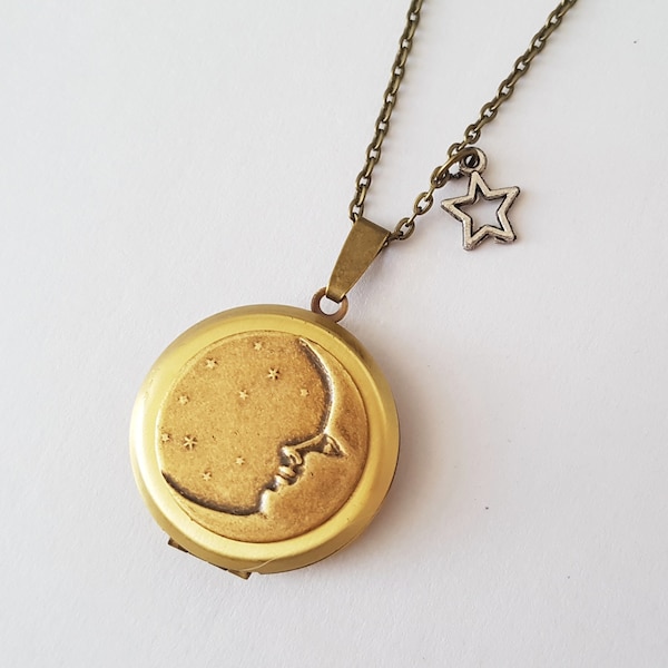 Moon Locket - Etsy