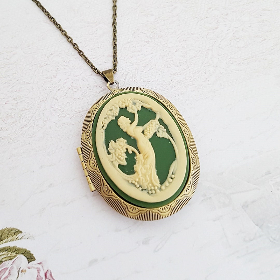 Lady With Grapes Cameo Locket, Green and Cream Vintage Classical Style ...