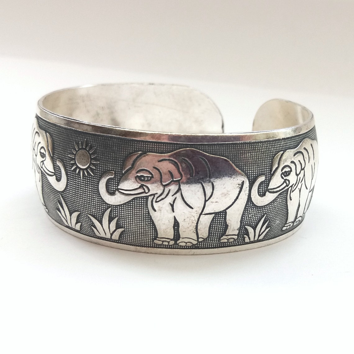 Silver Elephant Bracelet Elephant Bangle Elephant Cuff - Etsy