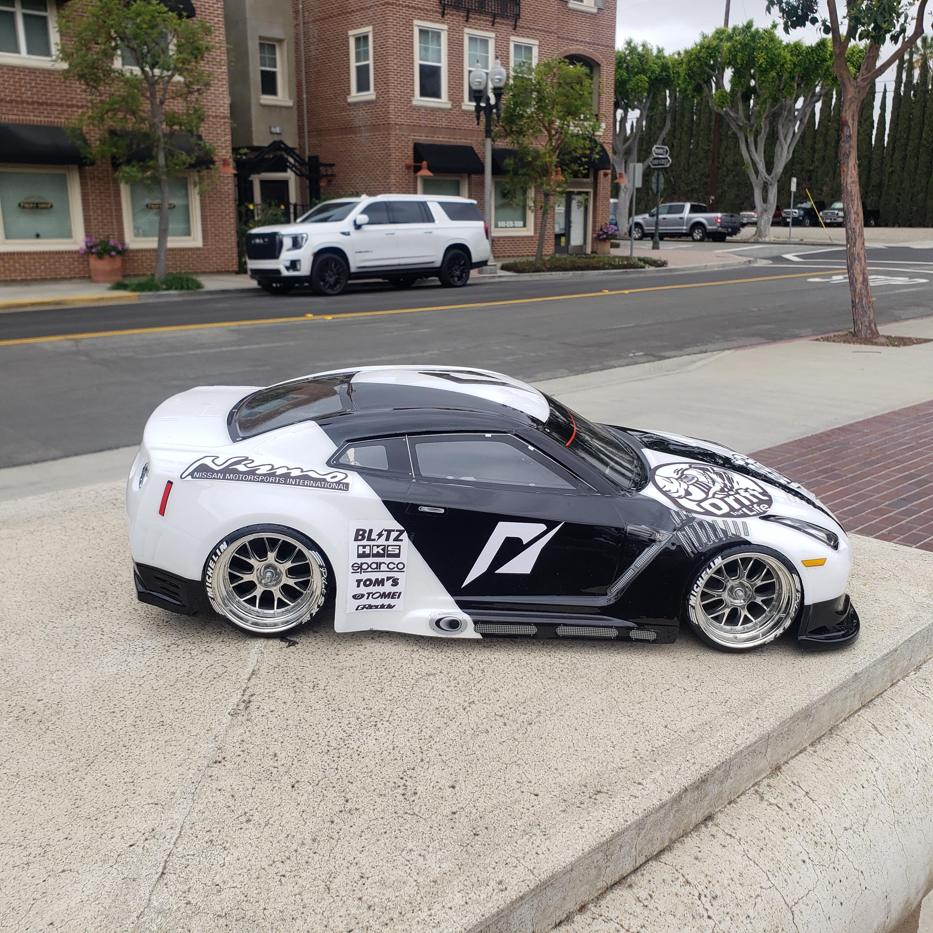 1/10 Custom Paint Nissan R35 GTR With Front/rear Light Buckets Drift ...