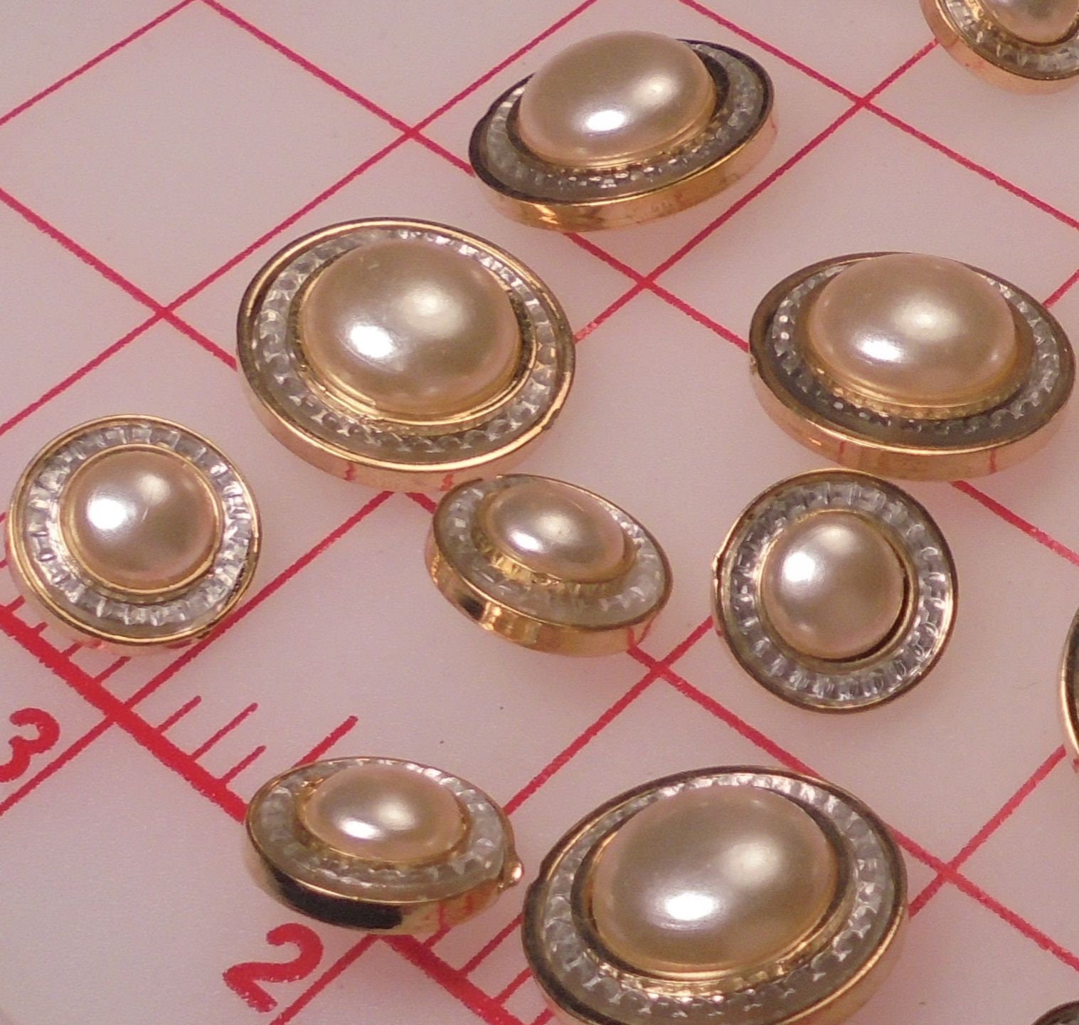 12 MEDIUM Gold Pearl Plastic Shank Buttons With Frosted Edge - Etsy