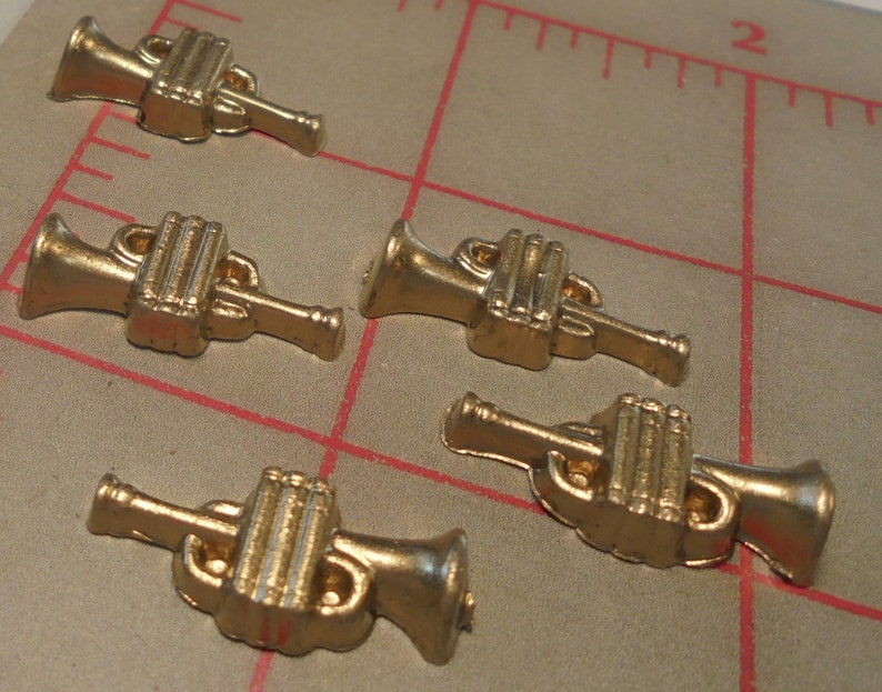 10 Vintage Little Gold Trumpets Bugles 23mm X 10mm Celluloid - Etsy