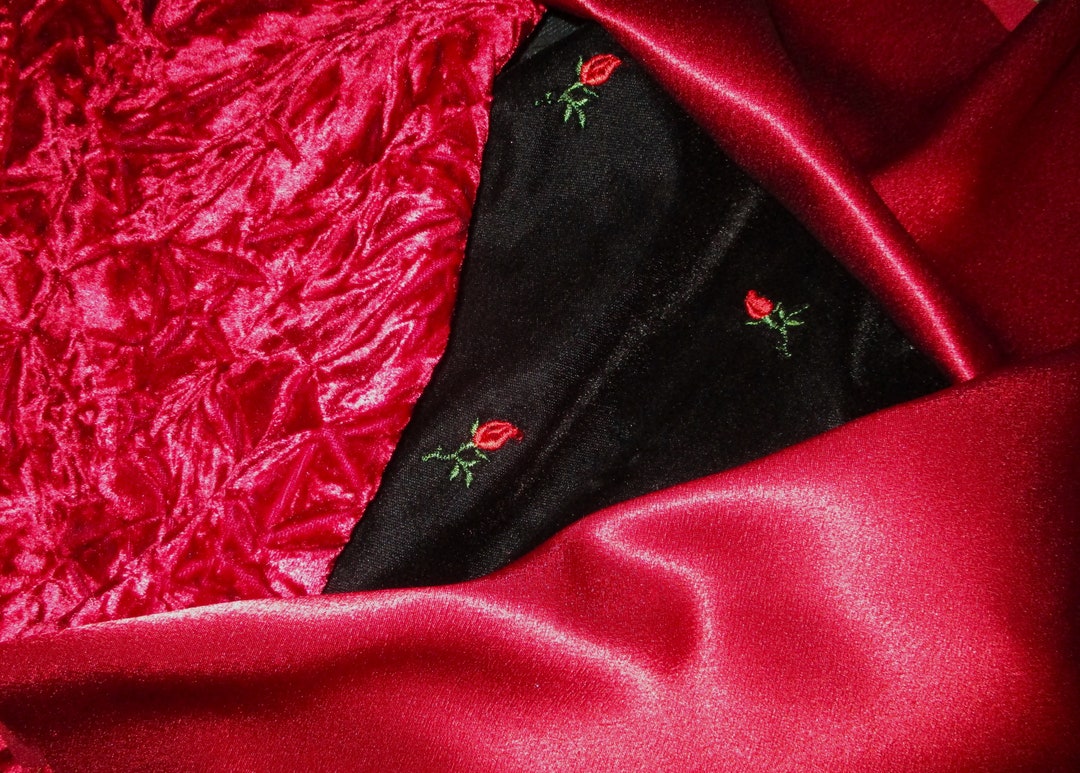 Crazy Quilt Fabric Sampler Romantic Red & Black Rosebud Velvet Rayon ...