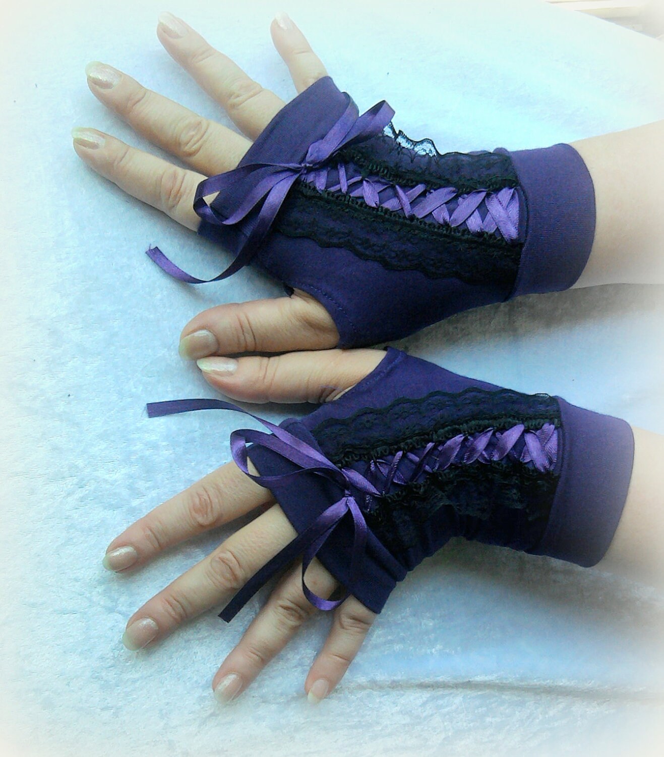 Purple short fingerless gloves Corset Hand | Etsy