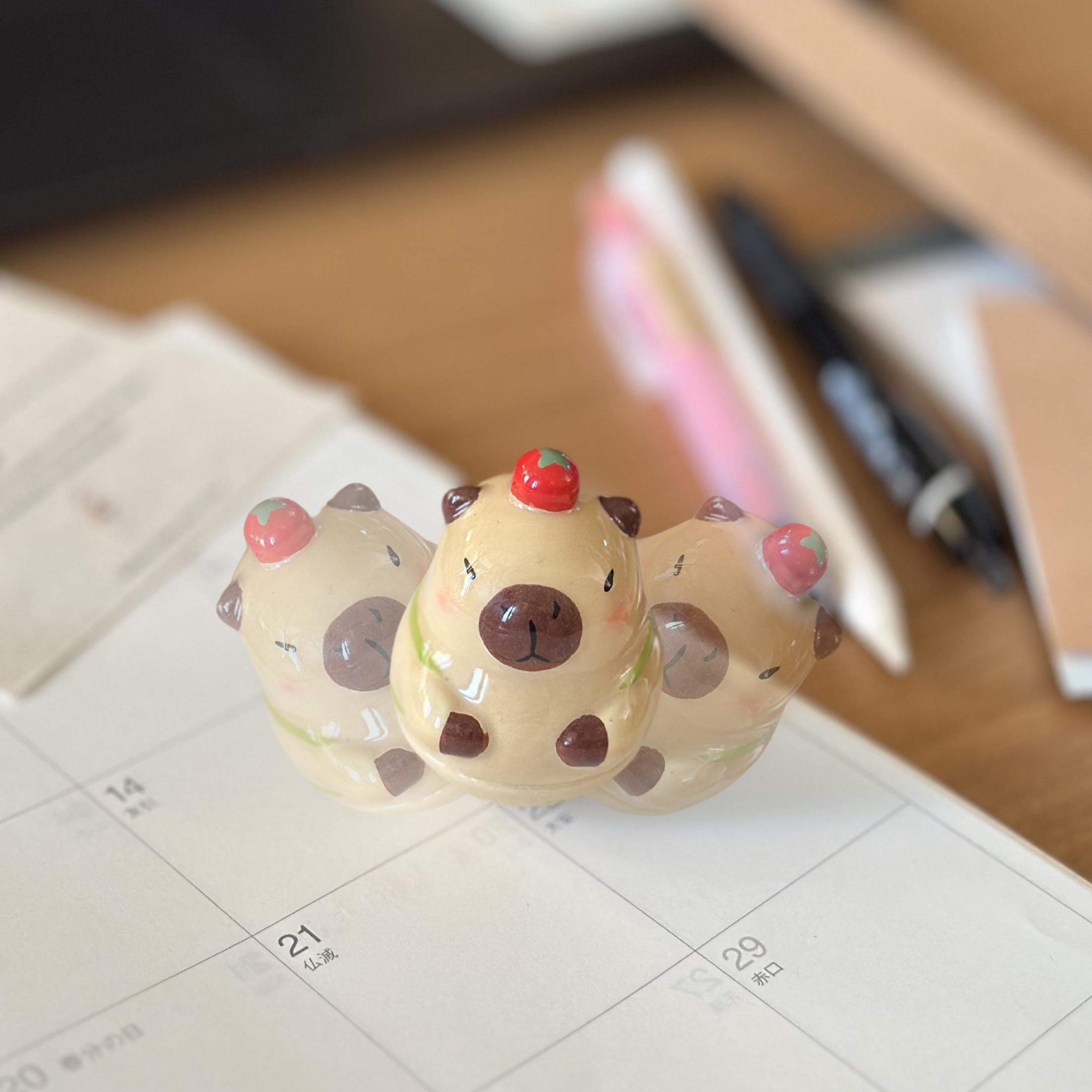 Capybara Ceramic Desk Toy : Roly-poly Stress Relief Figurine - Etsy