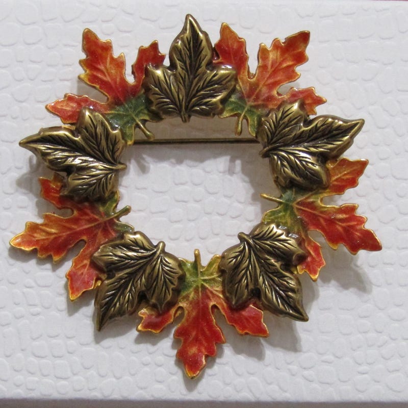 Autumn Leaf Brooch - Etsy