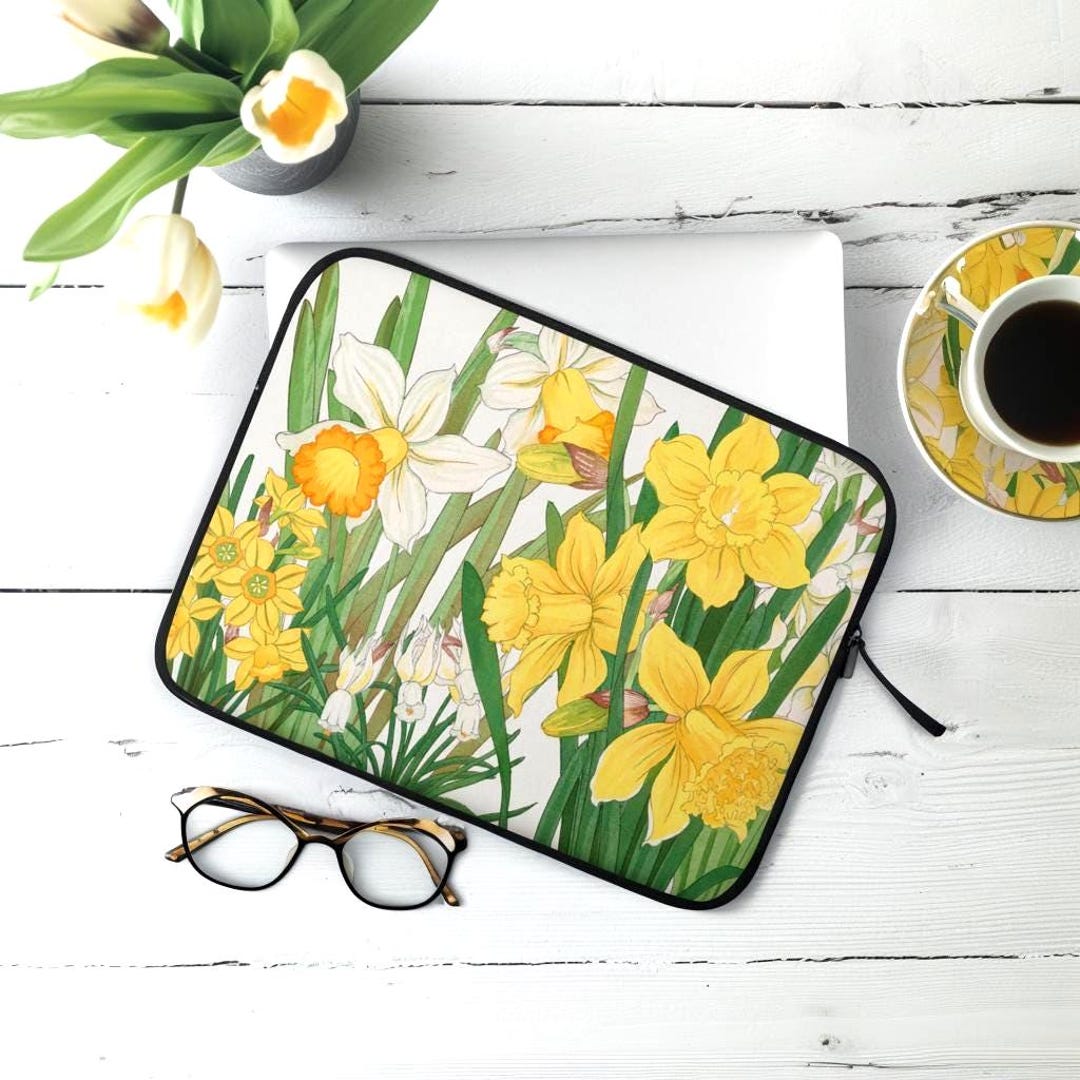 Japanese Daffodil Laptop Sleeve – Vintage Floral Art, Protective Sleeve ...
