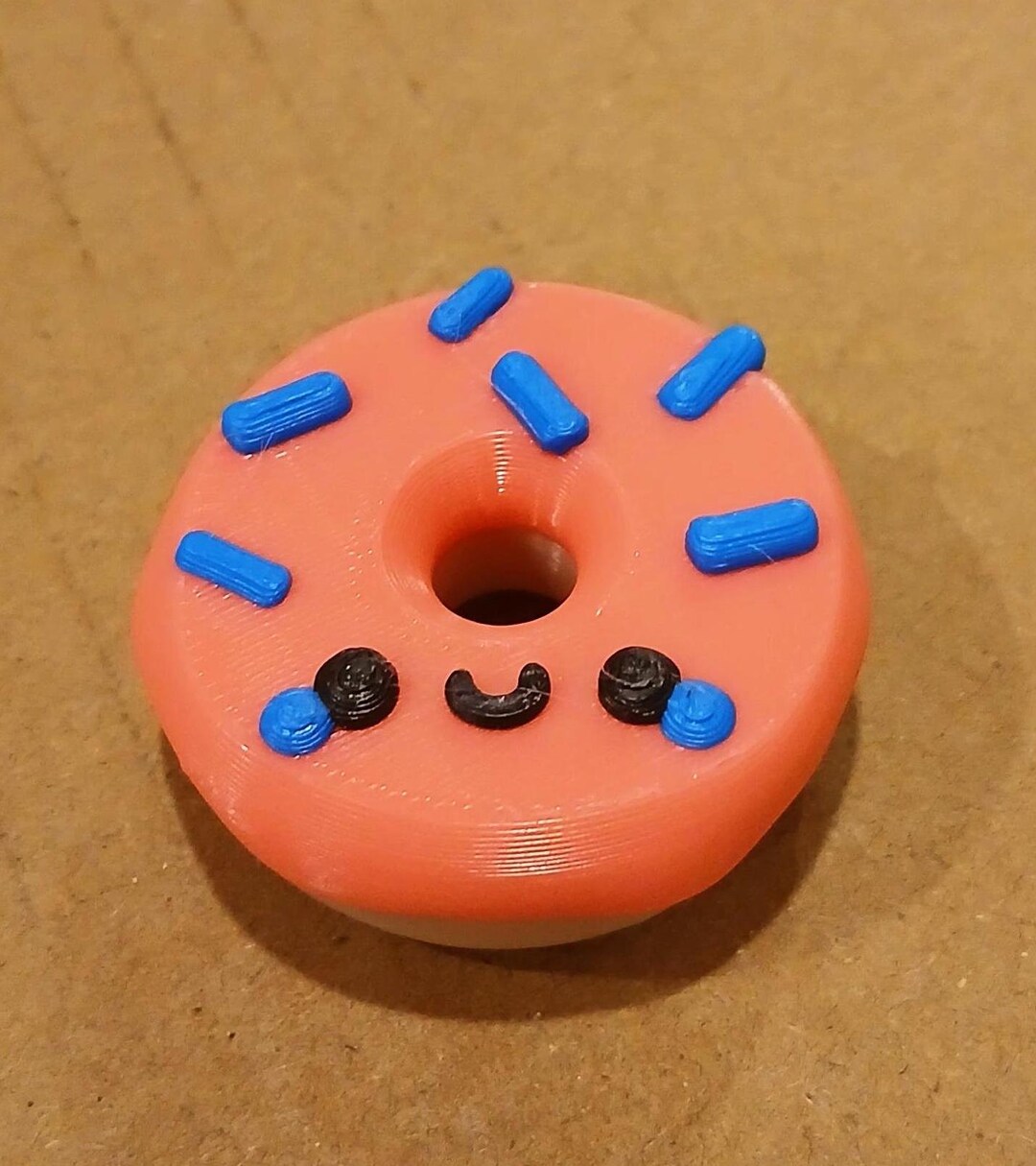 Donut Figurines. 3d Printed Donut Figurine or Keychain - Etsy