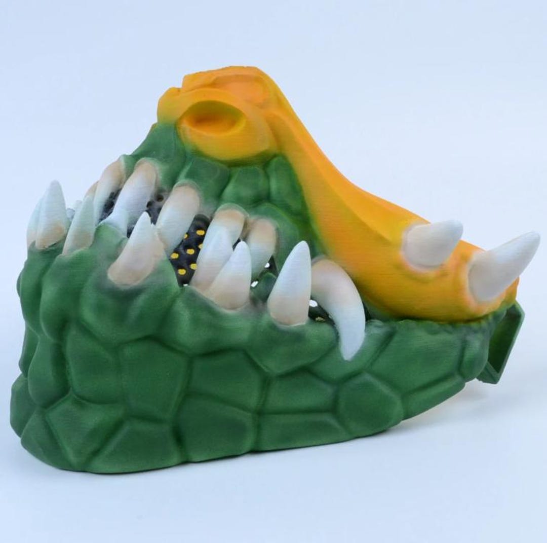 3D Printed Reptile Mask - Etsy