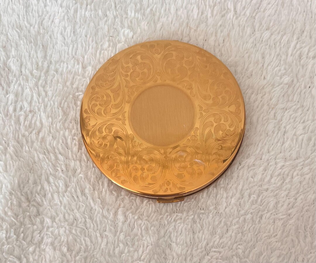 Vintage Midcentury Volupte Gold Powder Compact All Original Powder Puff ...