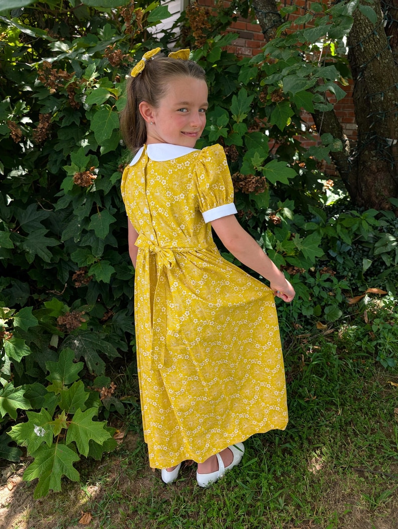 Girls Handmade Classic Peter Pan Collar Dresses With Puffed Sleeves ...