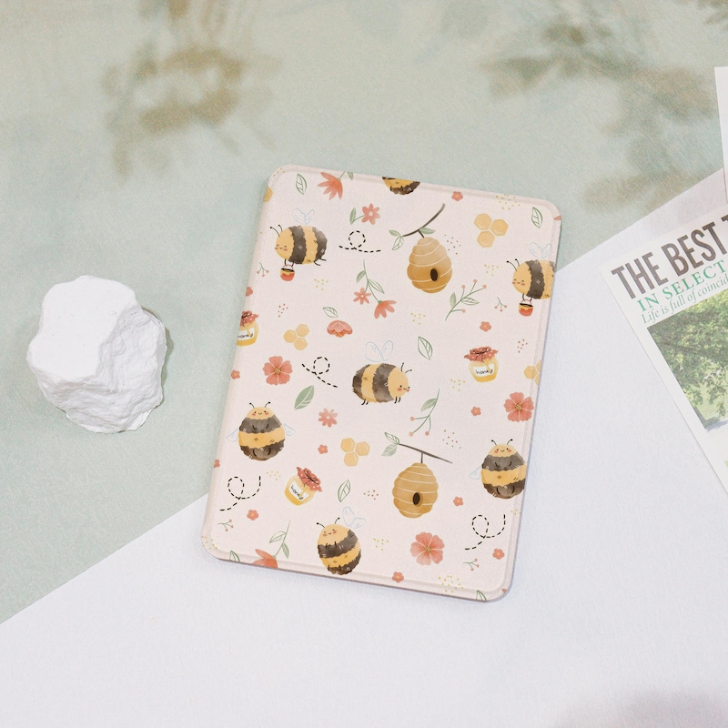 Honey Bee Kindle Case - Etsy