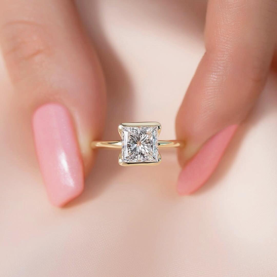 Half Bezel Setting 2ct Princess Cut Solitaire Moissanite Engagement ...