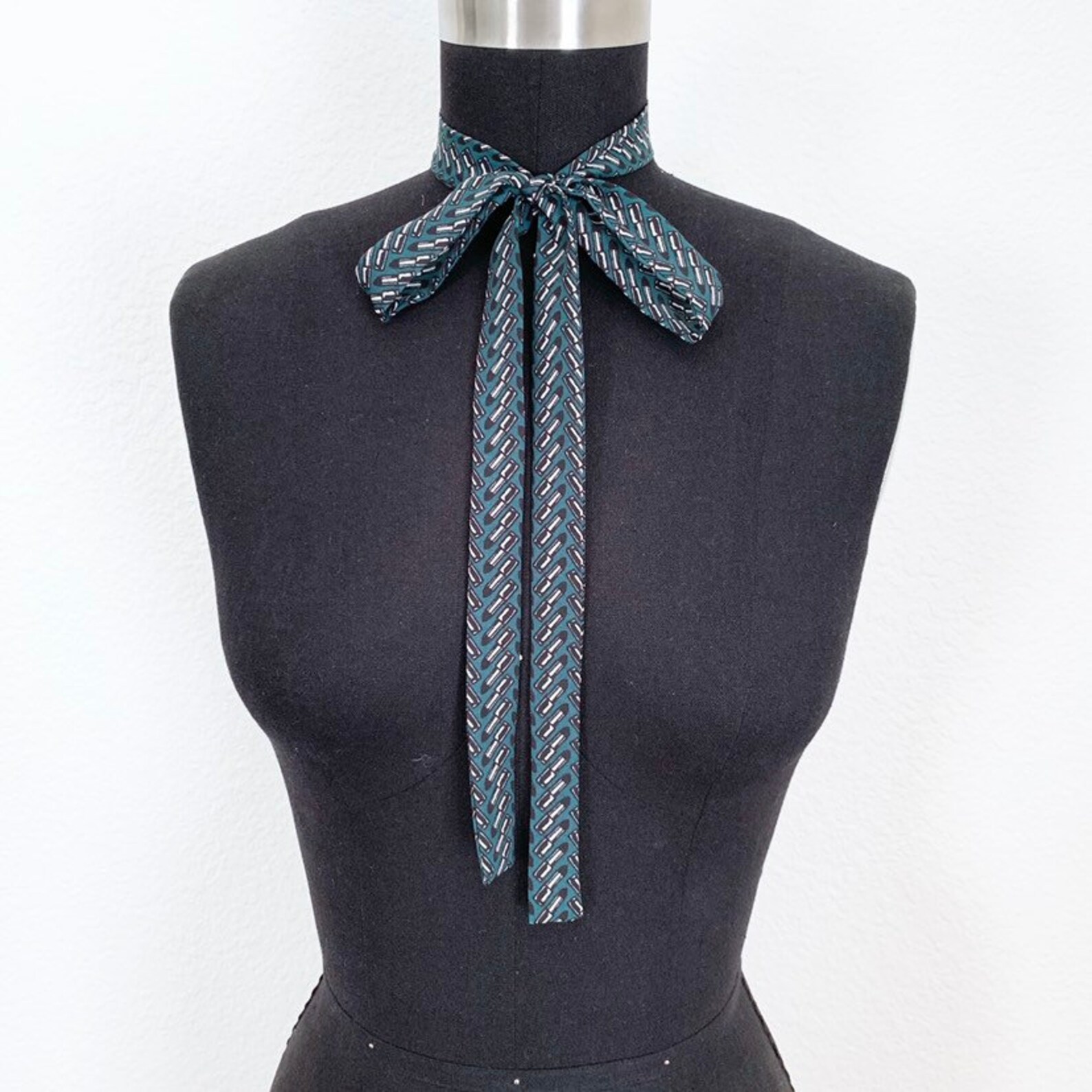 Lipstick Bow Scarves 2 Styles Bow Scarf Head Scarf - Etsy