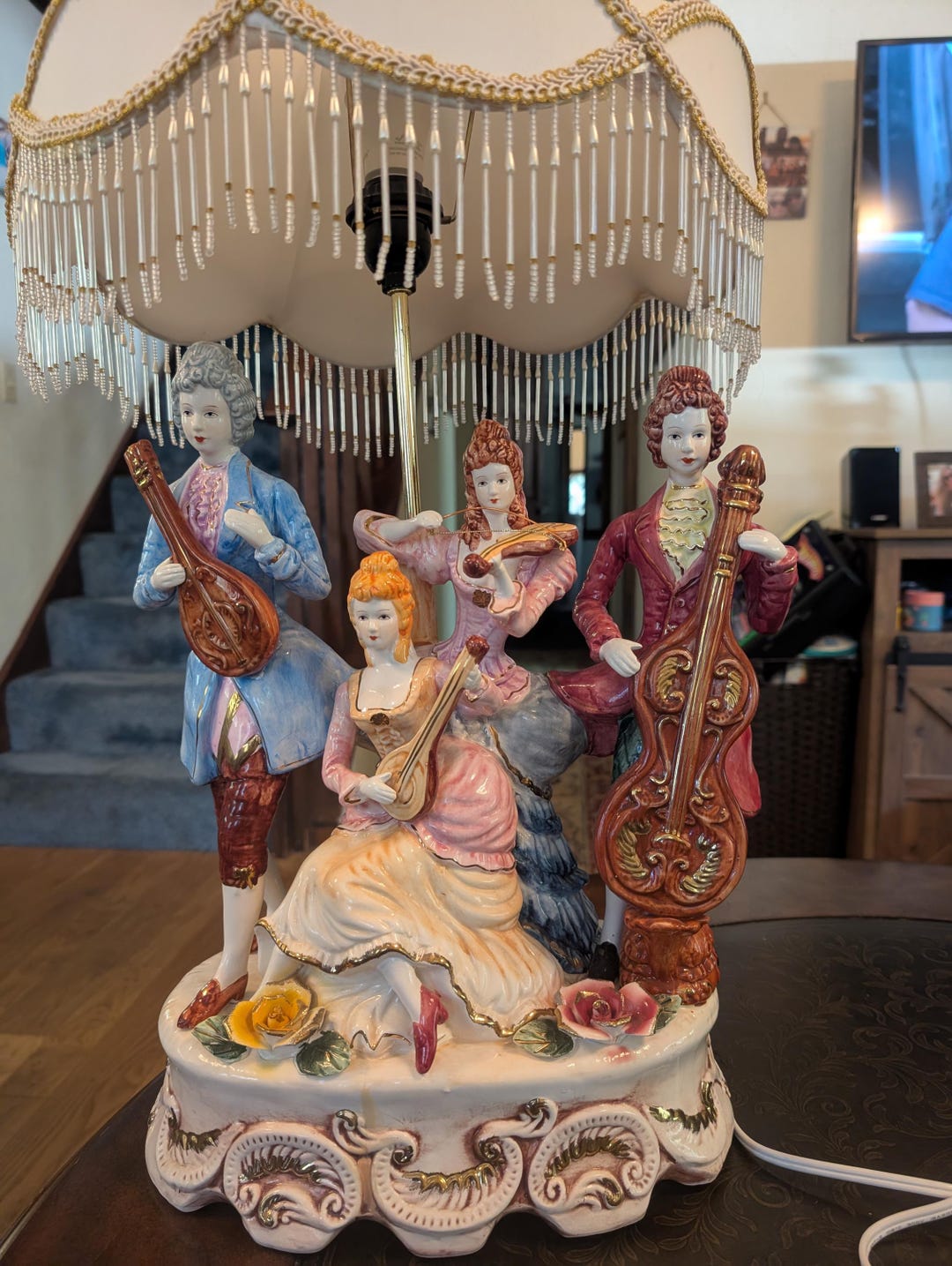 Beautiful Vintage Huge 4 Figurine HP Lamp FAB Shade/fringe CAPODIMONTE ...