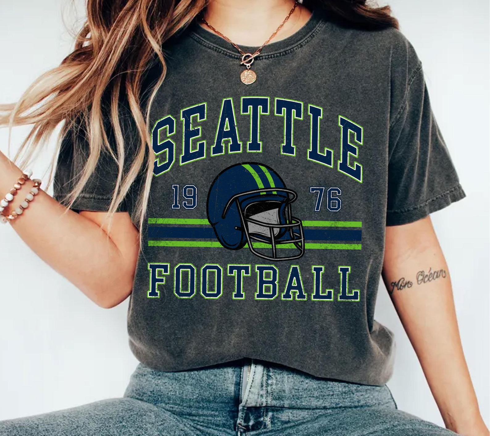 Comfort Colors® Seattle Football Vintage T-shirt,seattle Football T ...