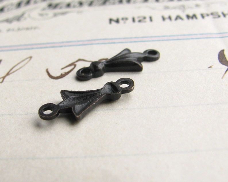 Mini Fan Connector 13mm Antiqued Black Brass 8 Links - Etsy