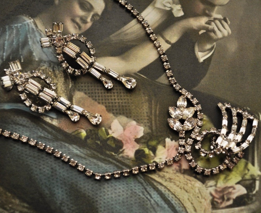 Vintage Rhinestone Necklace and Earrings Demi Parure Set - Etsy Portugal