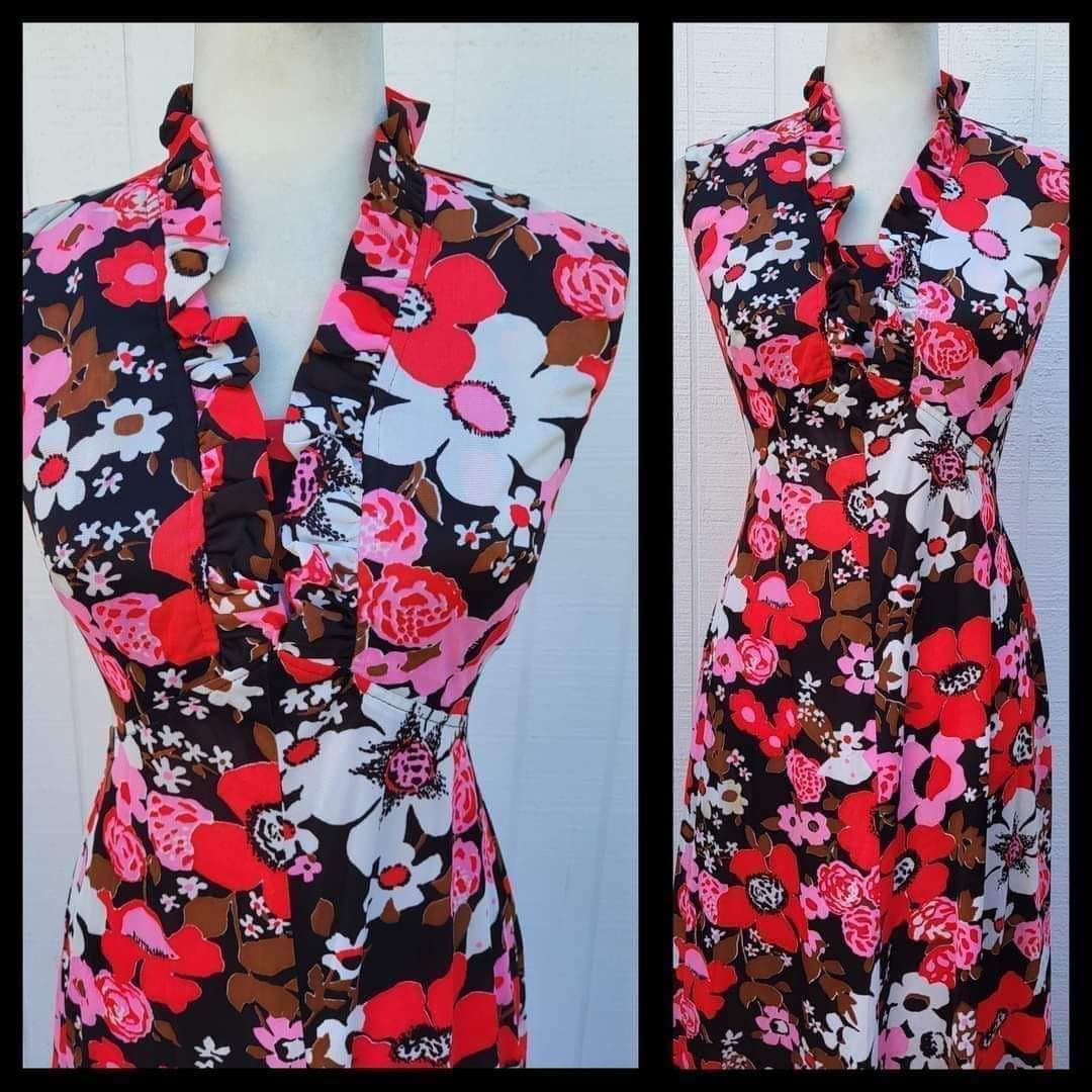1970's Vintage Floral Poppy Maxi Dress - Etsy