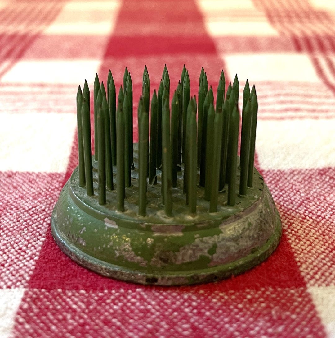 Vintage Round Metal Flower Frog - Etsy