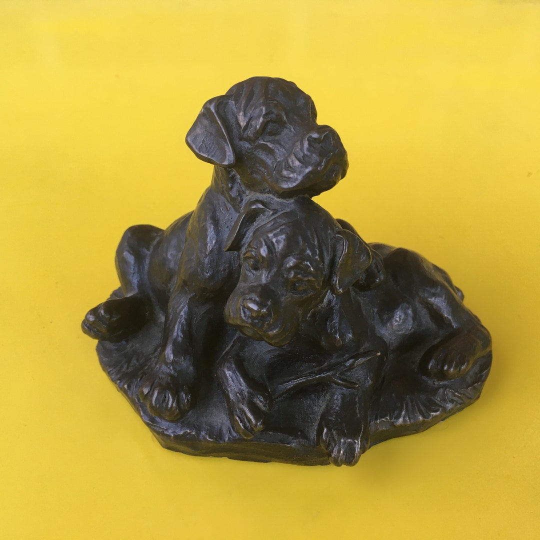 Dog Figurines by Menton Manor, Made in Britain - Etsy Denmark