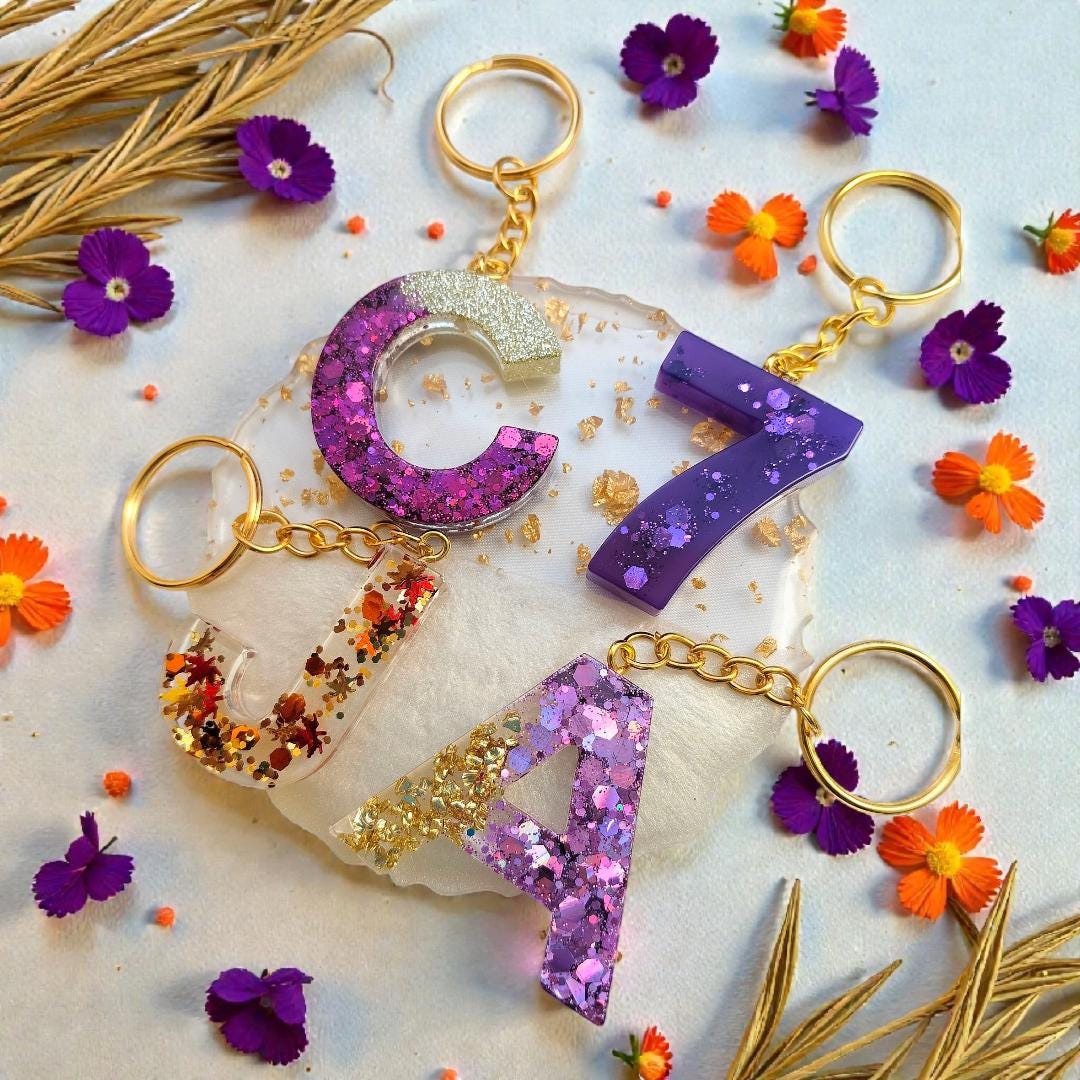 Customizable Resin and Glitter Keychain - Etsy