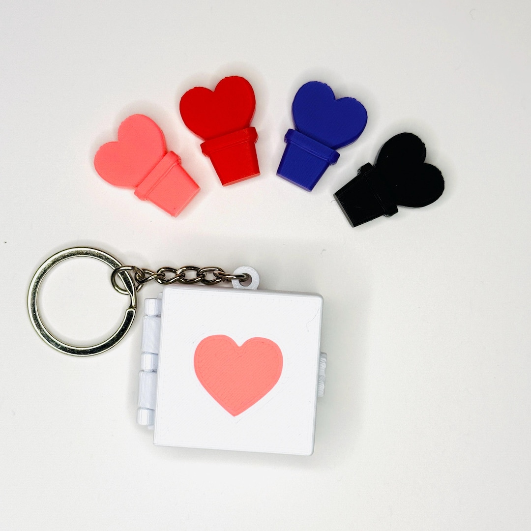 Valentines Reusable Coffee Cup Stopper Keychain Bundle in White Choice ...