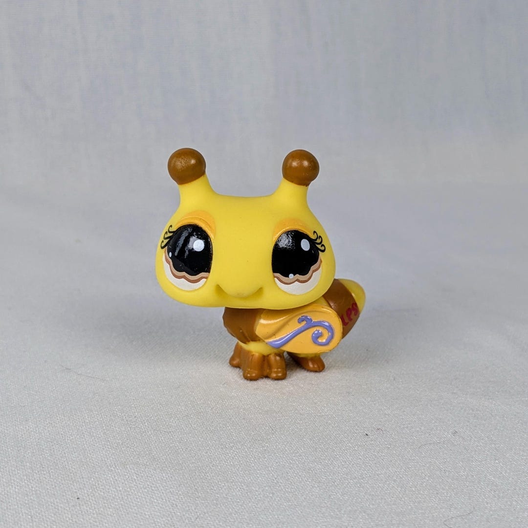 Authentic LPS Bee #1135 Rare Littlest Pet Shop Yellow Animal Clubhouse ...