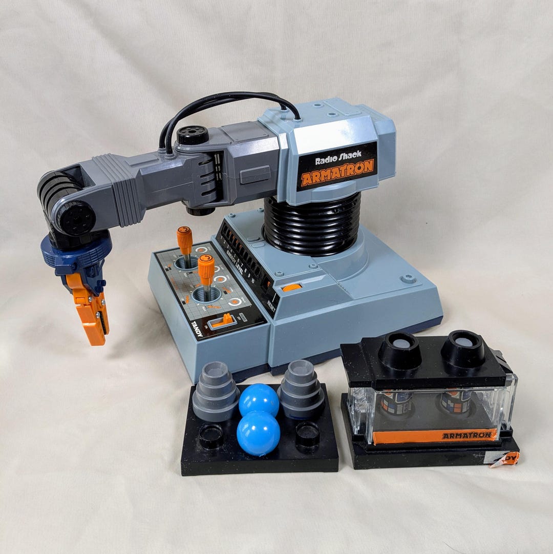Working 1984 Armatron Robotic Arm Radio Shack W/ Accessories and ...
