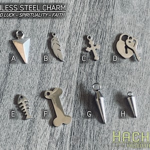 Spotted Hyena Tail Keychain - Realistic Animal Faux Fur - Spirituality ...