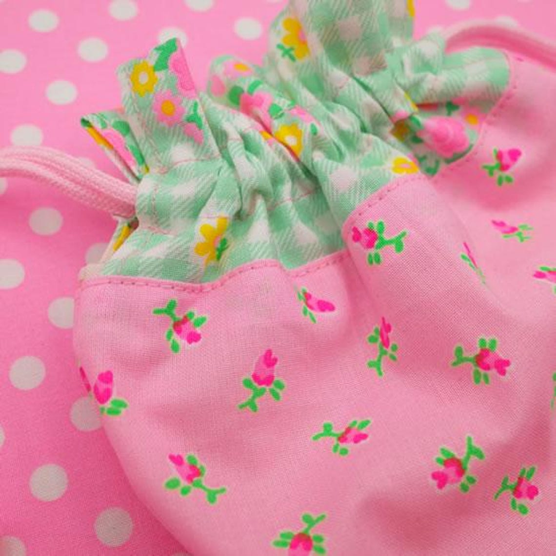 Original Kit Strawberry Drawstring Pouch, Pastel Pink, Drawstring Bag ...