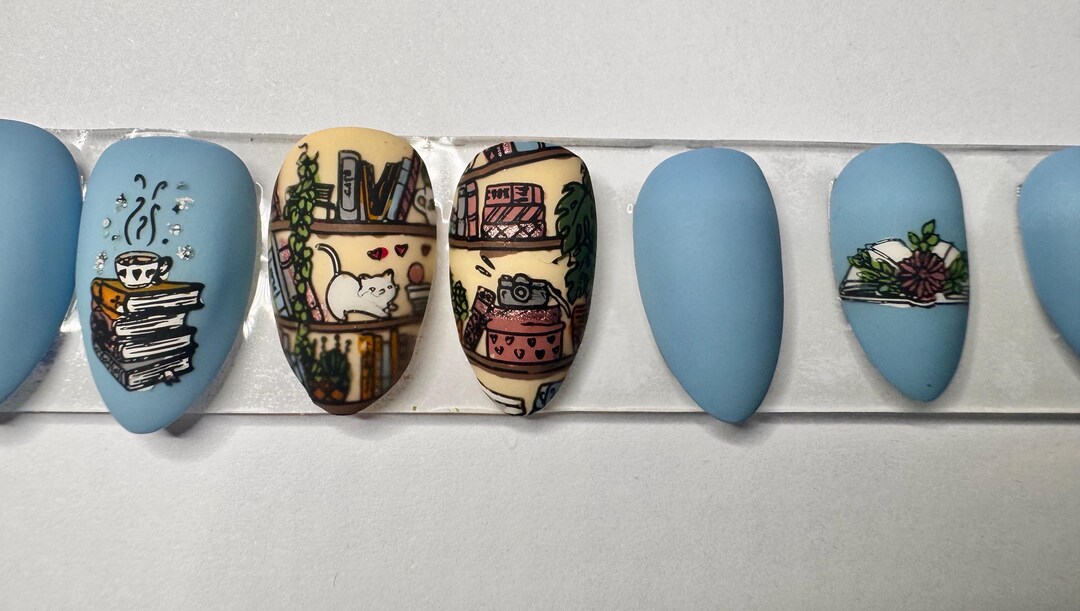 Book Lovers Press on Nails - Etsy