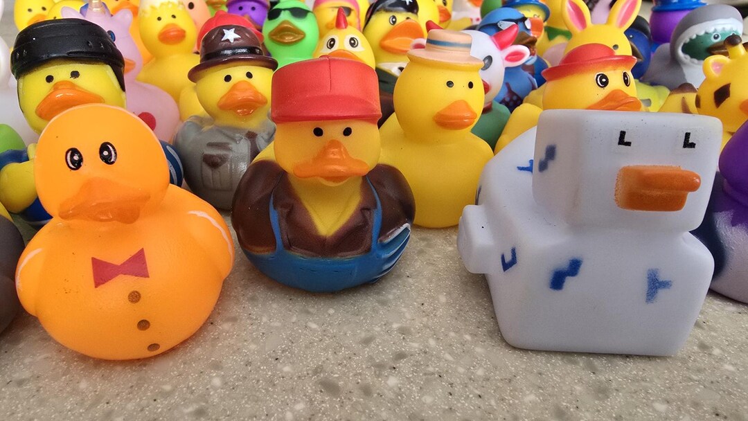 50 Magnetic Rubber Ducks, Random Assortment Duck, Mini Magnetic Rubber ...
