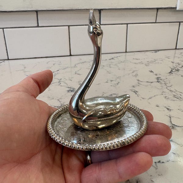 Swan Ring Holder - Etsy