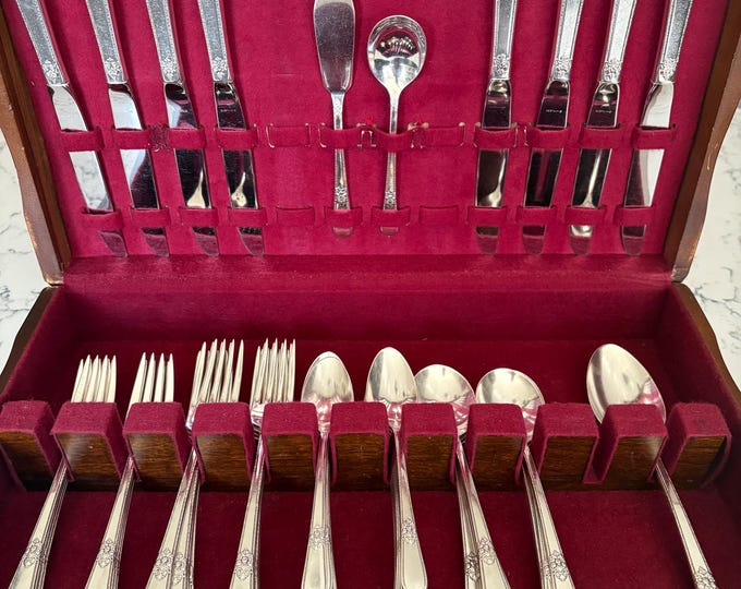 Vintage 1847 Roger’s Bros. Addoration Pattern Silver Plate Flatware Set ...