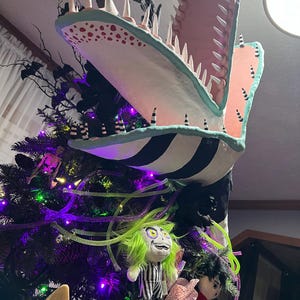 Beetlejuice Life Sized Sandworm - Etsy