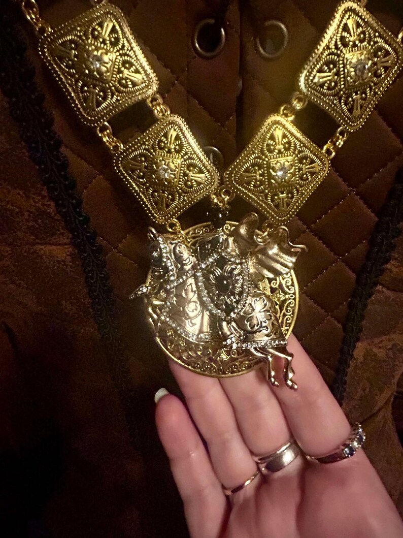 Sir Loyal Heart Chain of Office: Knight Livery Collar, Medieval ...