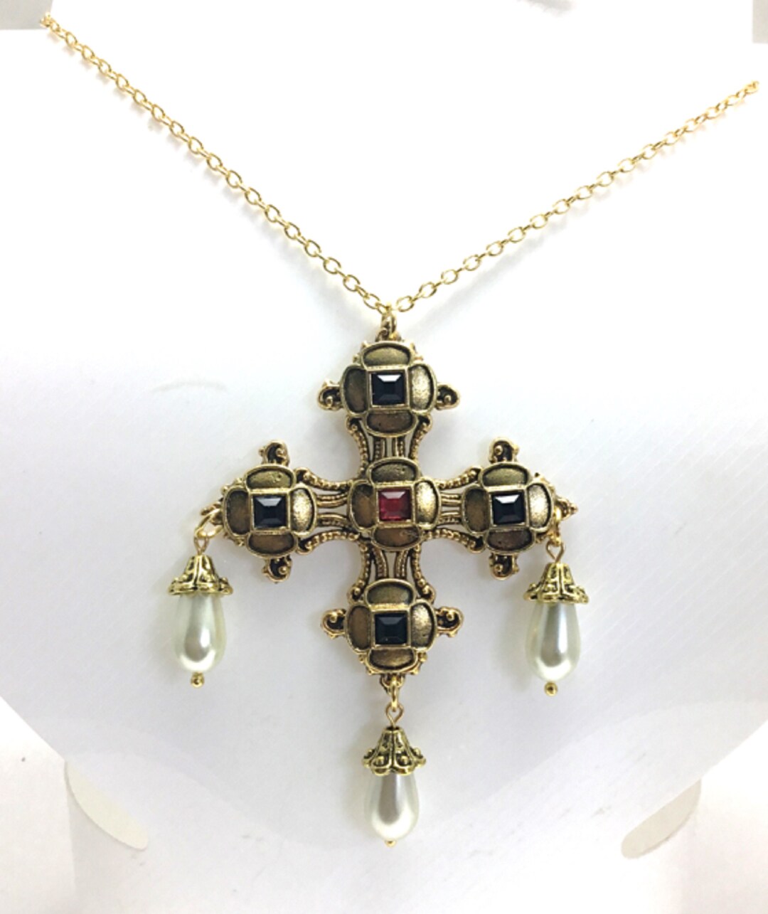 Golden Tudor Cross Necklace - Tudor Queen or King - Historical British ...
