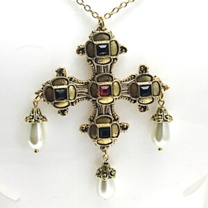 Golden Tudor Cross Necklace - Tudor Queen or King - Historical British ...